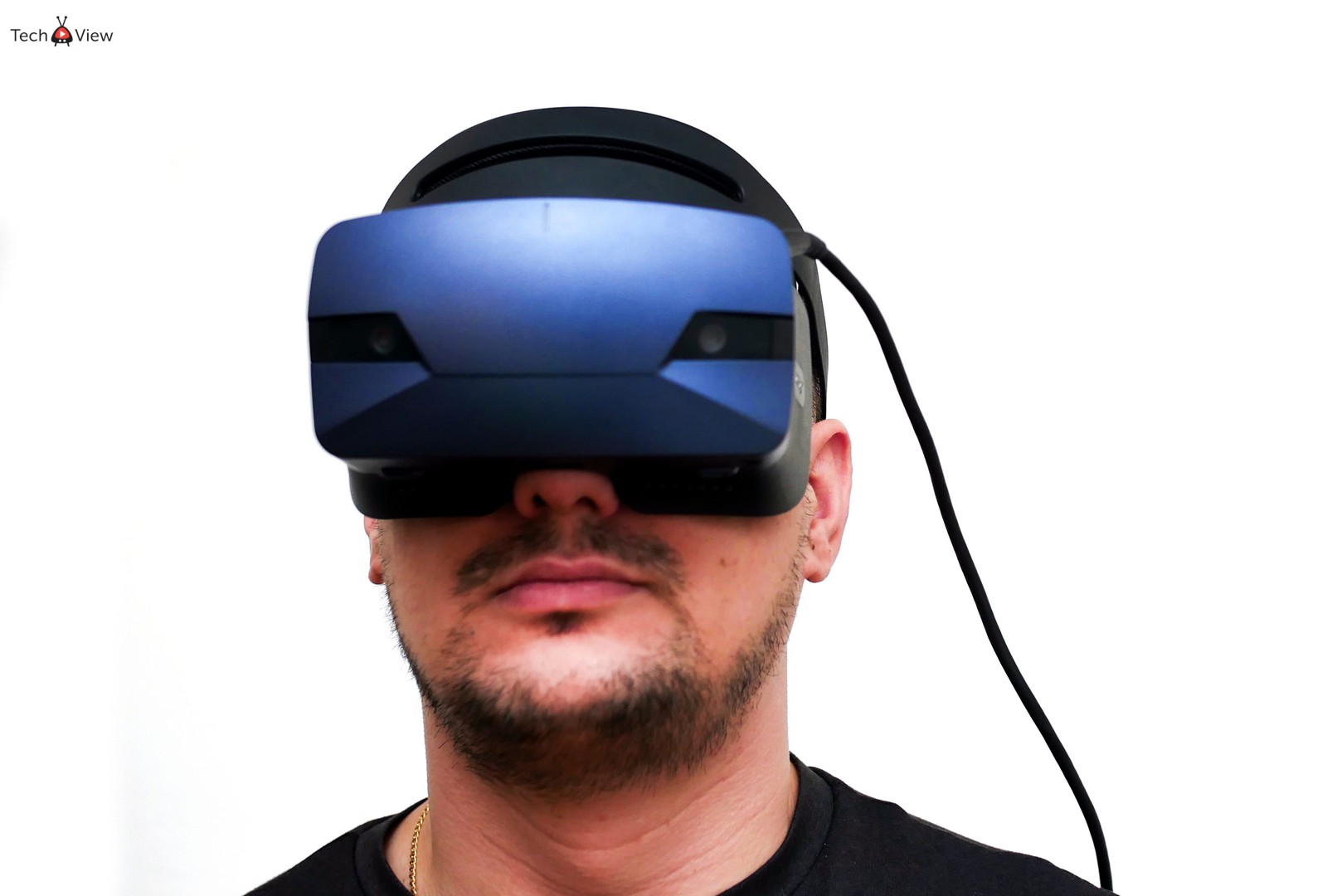 Despre castile VR Acer AH 501. Review sau Preview ? - TechView