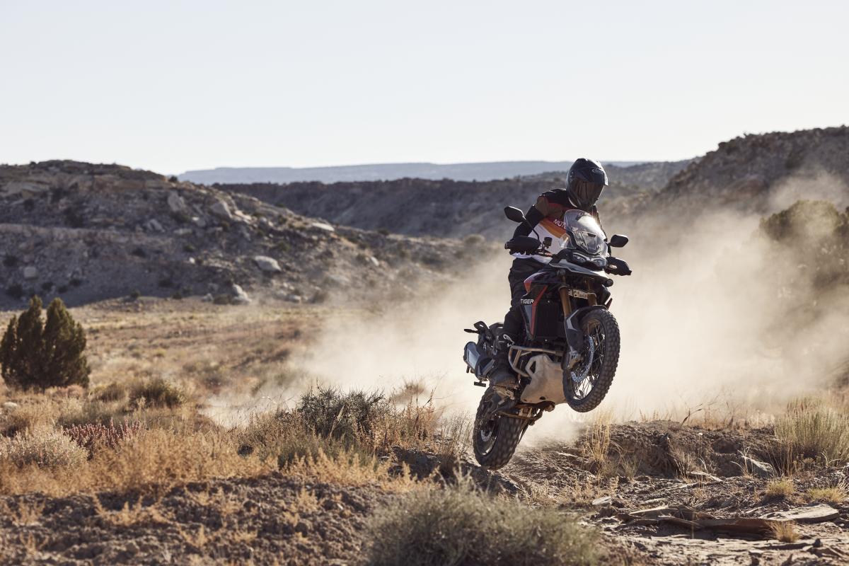 Descoperiți noua generație a motocicletelor de aventură: Triumph ...